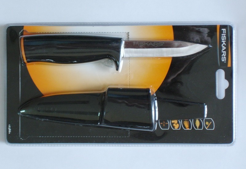 Обзор FISKARS K40. Нетонущий садовый нож