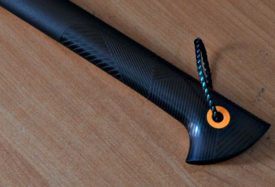 Обзор FISKARS SOLID A6. Легкий туристический топор с оптимальной длиной ...